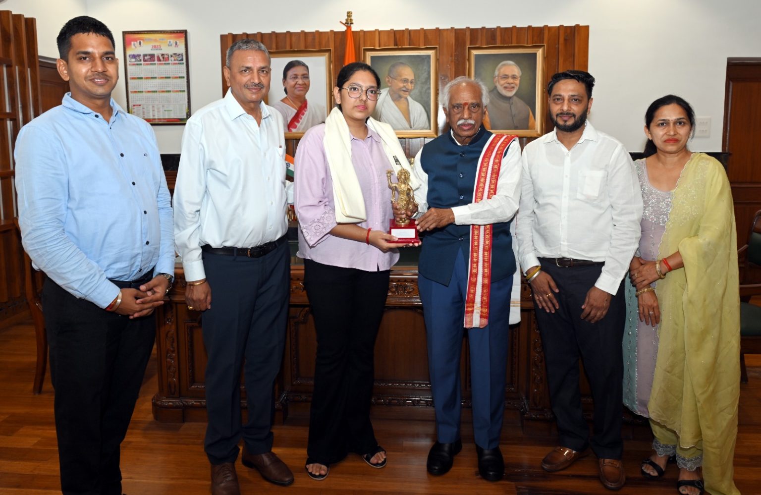 Tri-city topper Shreya Garg meets Governor Bandaru Dattatraya, says ...