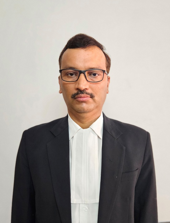 Shri Shivakant Dwivedi District Court Udham Singh Nagar India 