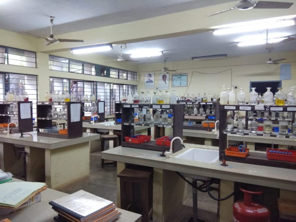 Labs - Physics/Chemistry/Biology | PM SHRI Kendriya Vidyalaya Thrissur ...